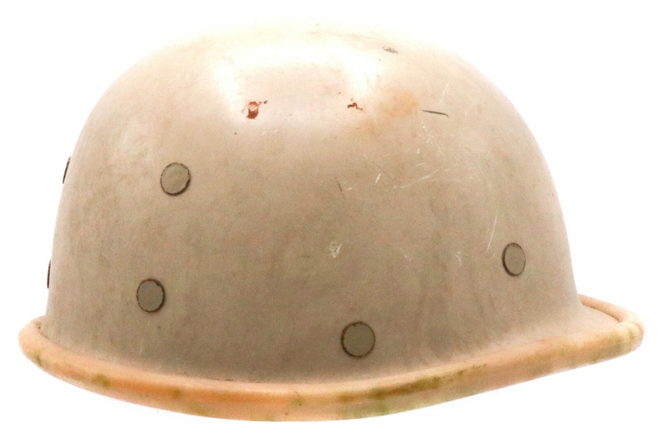 Original Desert Storm / OIF Iraq Bringback - Iraqi M90 Helmet With ...