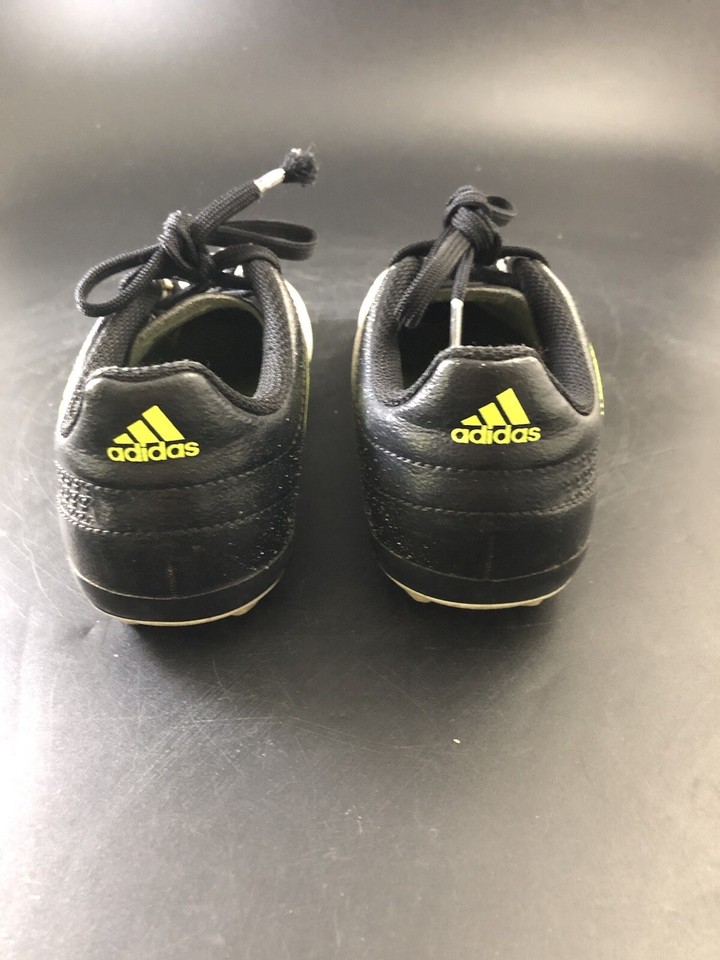 ADIDAS GIRLS/BOYS SOCCER SHOES SZ. 13k Ve9 | eBay