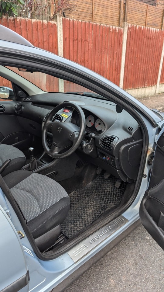 Peugeot 206 SW S 2.0 Diesel Manual 5 Door 2005 Reg Low Miles 12 months ...