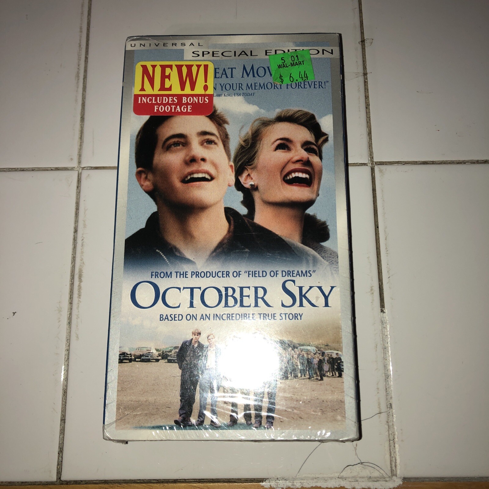 October Sky (VHS, 2000)(Drama) Laura Dern, Jake Gyllenhaal, NEW and ...