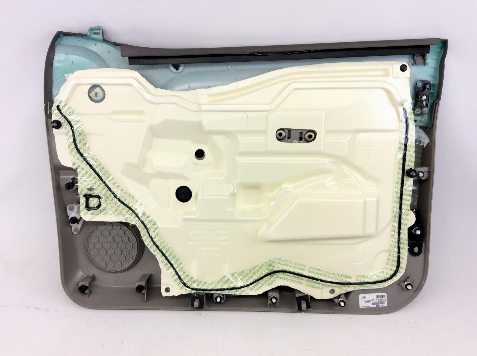 GMC Sierra Chevrolet Silverado Driver front Door Gray interior Trim ...