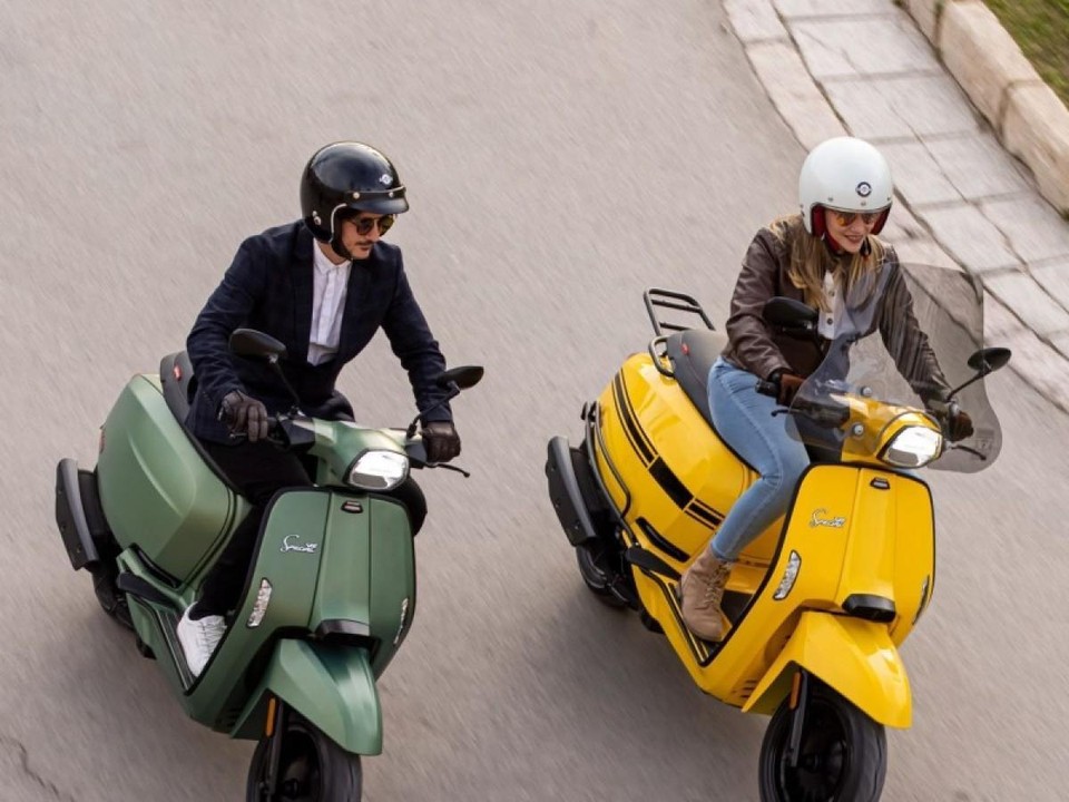 Lambretta V 50cc| |Modern Classic Retro Style Moped| For Sale | Best ...