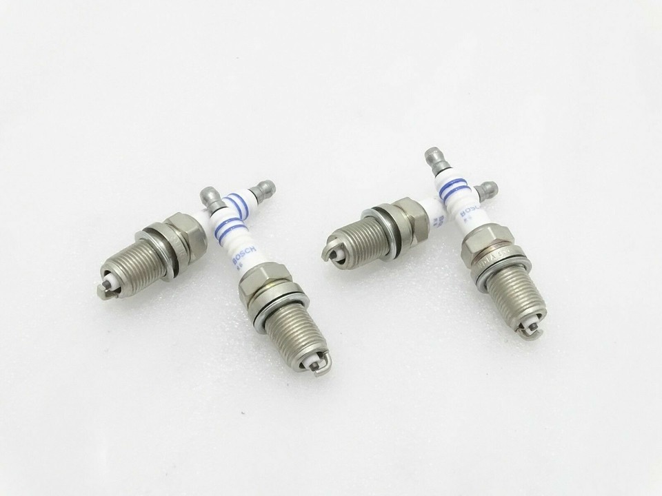 Compatible With SUZUKI GYPSY SPARK PLUG SET OF 4 UNITS 0.8mm F002 G40 ...
