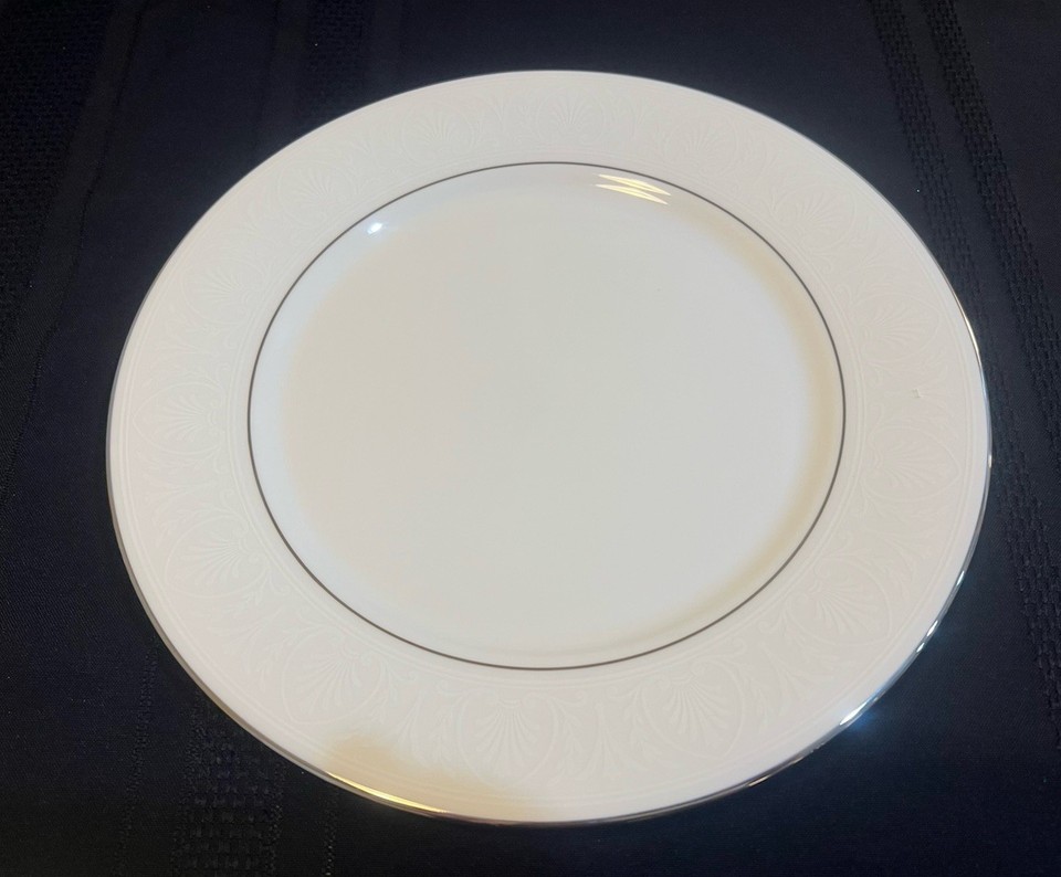 Lenox Hannah Platinum Dinner Plates FOUR Debut Collection Millennium ...