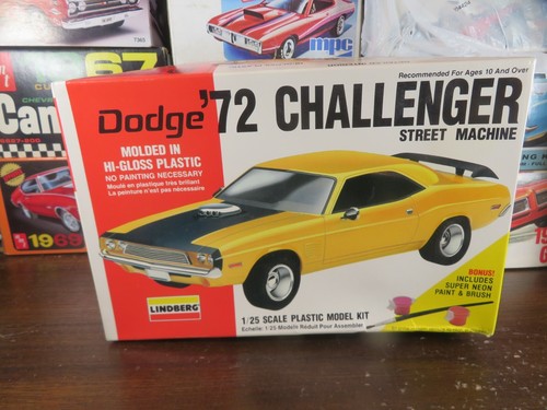Lindberg Dodge 72 Dodge Challenger Street Machine 1/25 | eBay