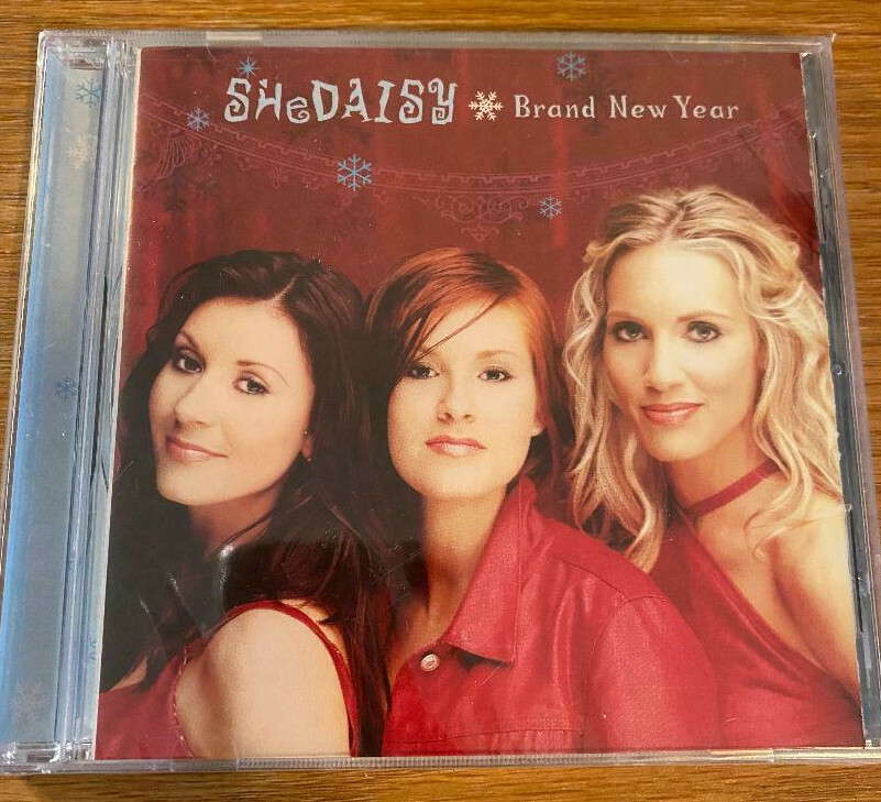 Brand New Year by SHeDAISY (CD, Sep-2000, Lyric Street) Christmas Album ...