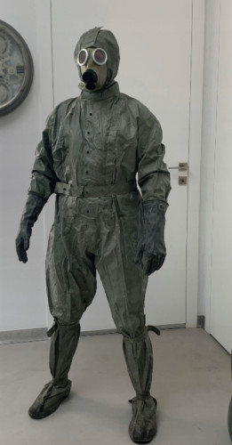 RADIATION NBC HAZMAT SUIT WITH SEALED GAS | Grelly UK