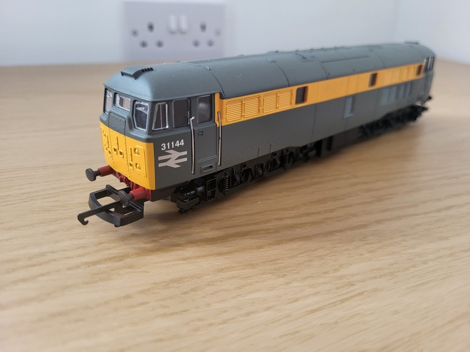 Hornby Railroad Class 31 31144 Dutch | eBay UK