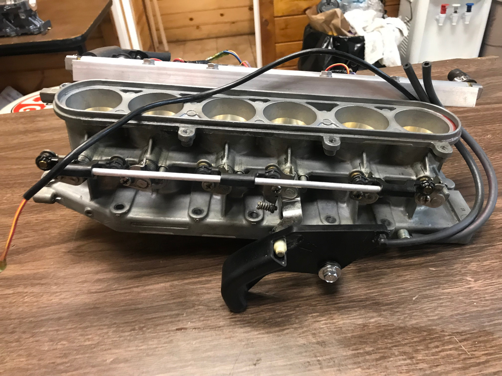 1999 Yamaha OX66 200 HP 2 Stroke Intake Throttle Body Fuel Injectors ...