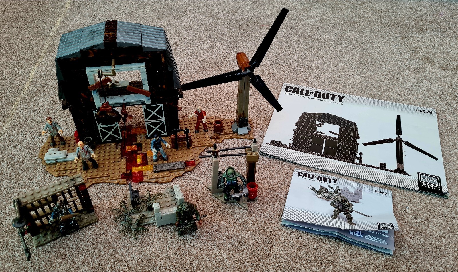 Mega Bloks Call of Duty Zombies Tranzit Farm 06828 for sale online ...