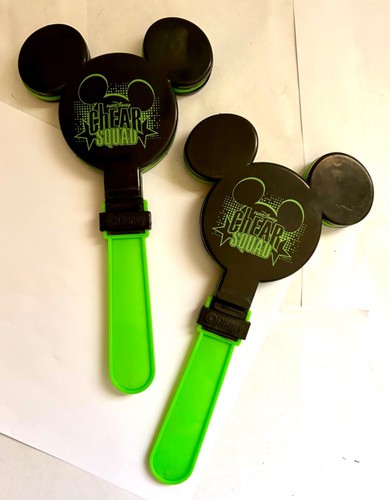 Run Disney Cheer Squad Mickey Mouse Pair of Green Plastic Clapper Noise ...