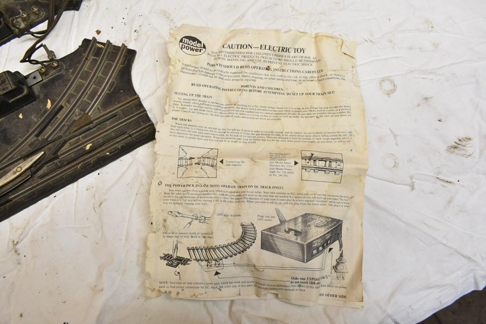 Nice Vintage Lionel One Pair No.1122 Remote Control 027 Switches & Marx ...