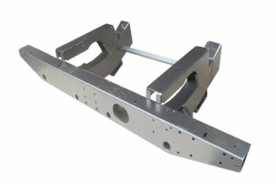 DEFENDER 110 TD5 1998 On 1/4 CHASSIS REAR CROSSMEMBER WITH LARGE ...