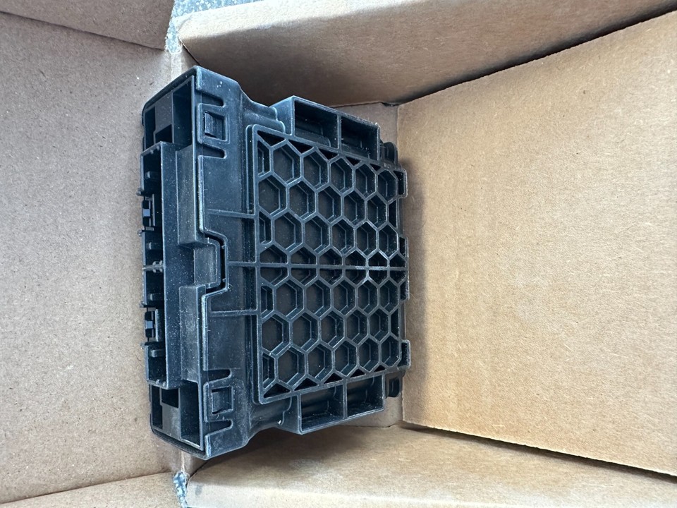 19-23 CHEVY TAHOE DRIVER SIDE CONTROL MODULE INSTRUMENT PANEL OEM ...