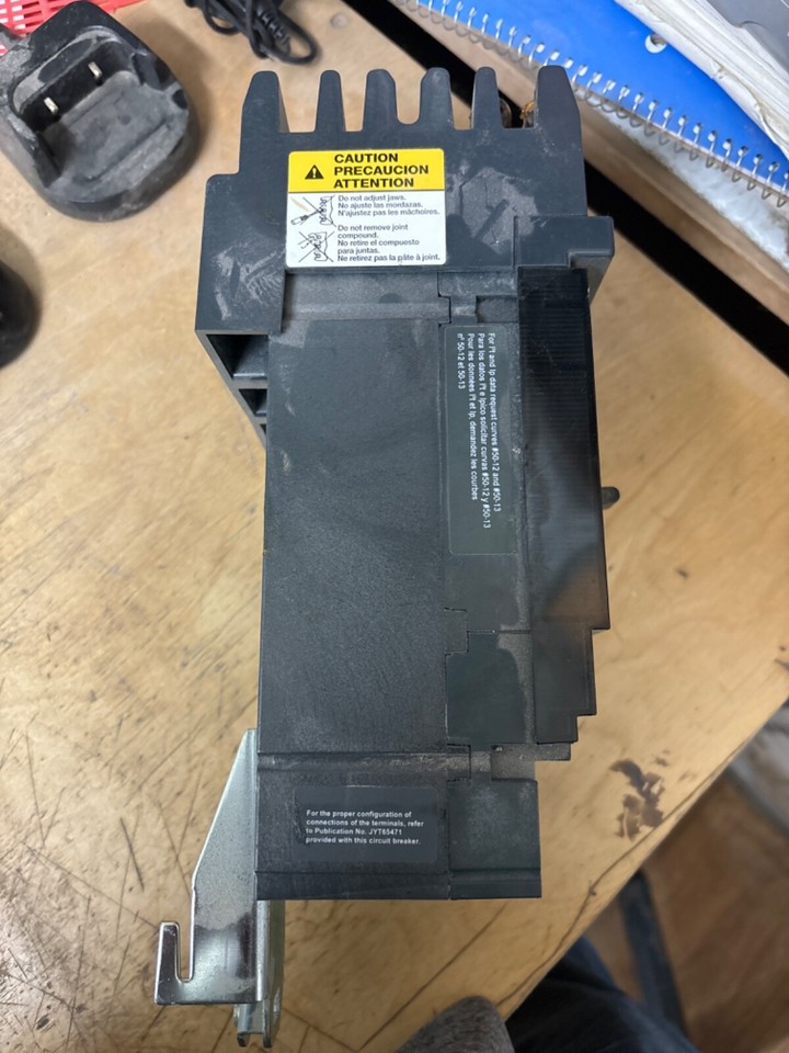 Square D JJA36250 250A 600V I-Line, Thermal Magnetic Circuit Breaker | eBay