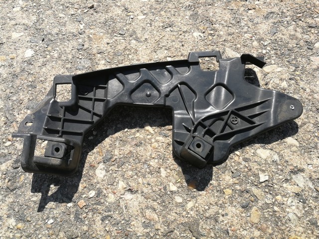 Mercedes-Benz A2128854914 W212 Halter Abgasanlage Auspuffhalter links ...