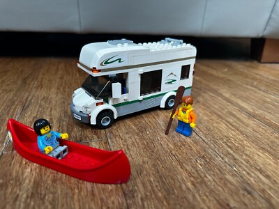 LEGO CITY: Camper Van (60057) with 2 characters, used, with ...