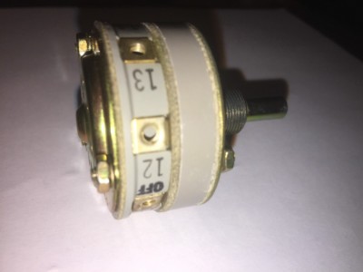 ELECTRO SWITCH CORP. ELECTROSWITCH 32301 10 Amp At 125 VAC Mil Spec New ...