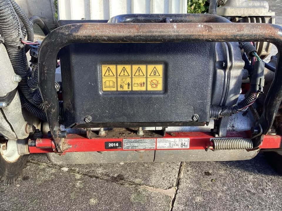 Toro Greensmaster eFlex 2100 Mower for Golf, Cricket, Bowls, etc | eBay UK