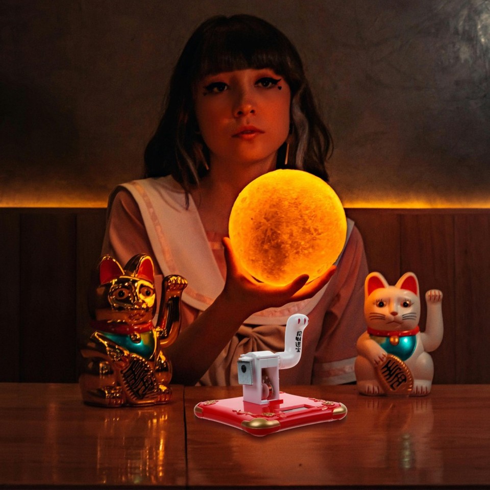 Luck Cat Arm Swing Solar Power Luck Cat Movement Cat Moving Arm ...