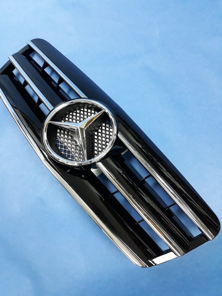 Set of Black Front Grille For 1996-2002 Mercedes Benz W208 CLK-Class ...