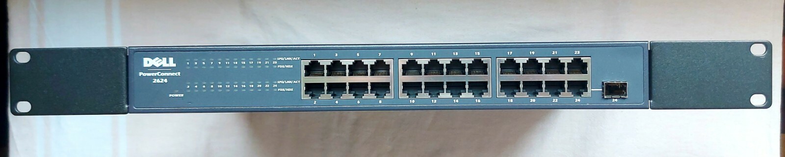 Dell PowerConnect 2624 24-Port 1U Gigabit Switch with 1 SFP port inc ...