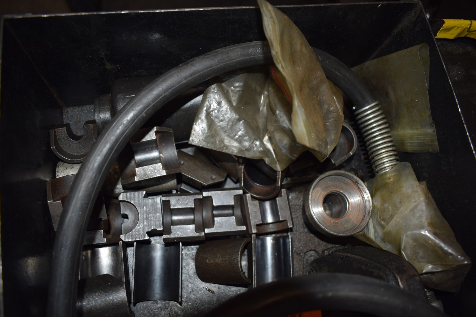 Burndy Y44B Y44BH-2 Hypress Hydraulic Crimping Tool KIT Dies Y8FP Foot ...