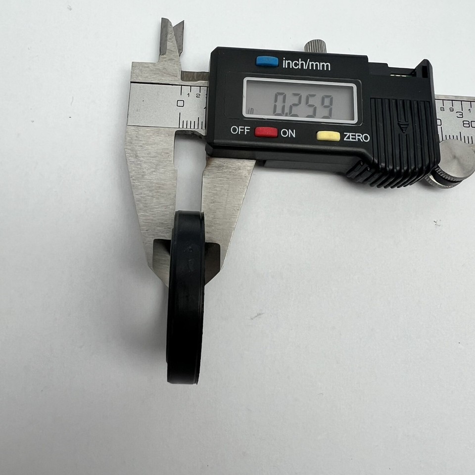 LOT OF 2 SHAFT OIL SEAL 5000604 | eBay