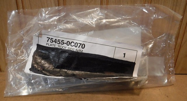 Toyota 4runner Tacoma Tundra Sequoia Pillar Roof Side Limited Emblem ...