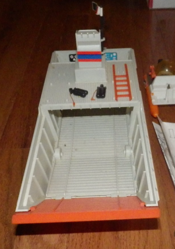 Mac Mobile Action Command Vintage Matchbox Oceana Sea Rescue Unit ...
