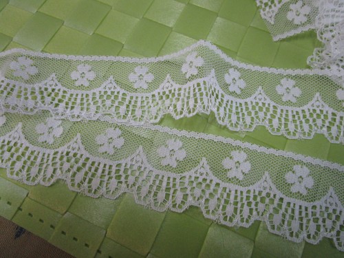 10 yards 1 1/2" width non stretch white poly scroll lace trim for your ...