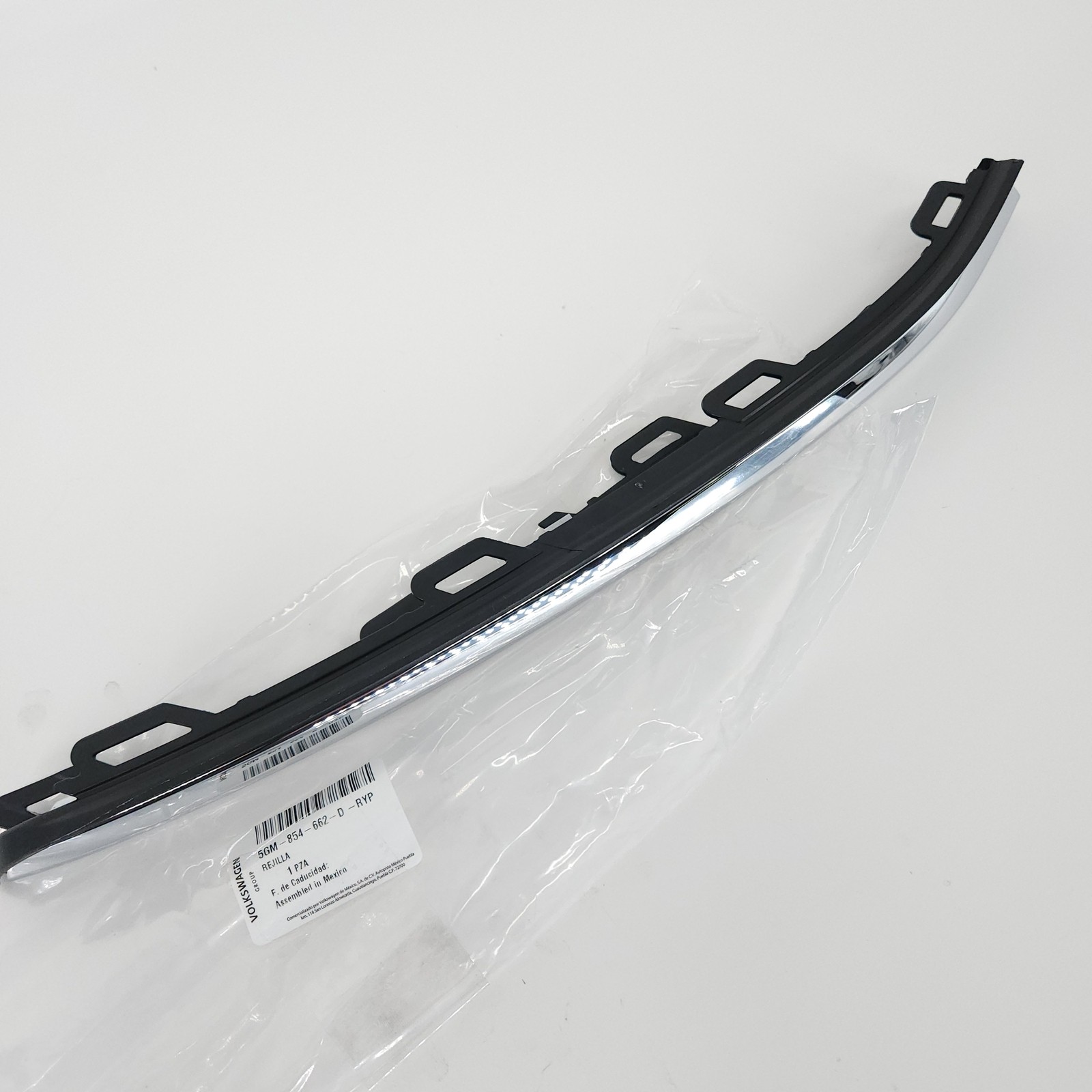 Genuine OEM VW 5GM-854-662-D-RYP Passenger R Grill Lower Chrome Strip ...