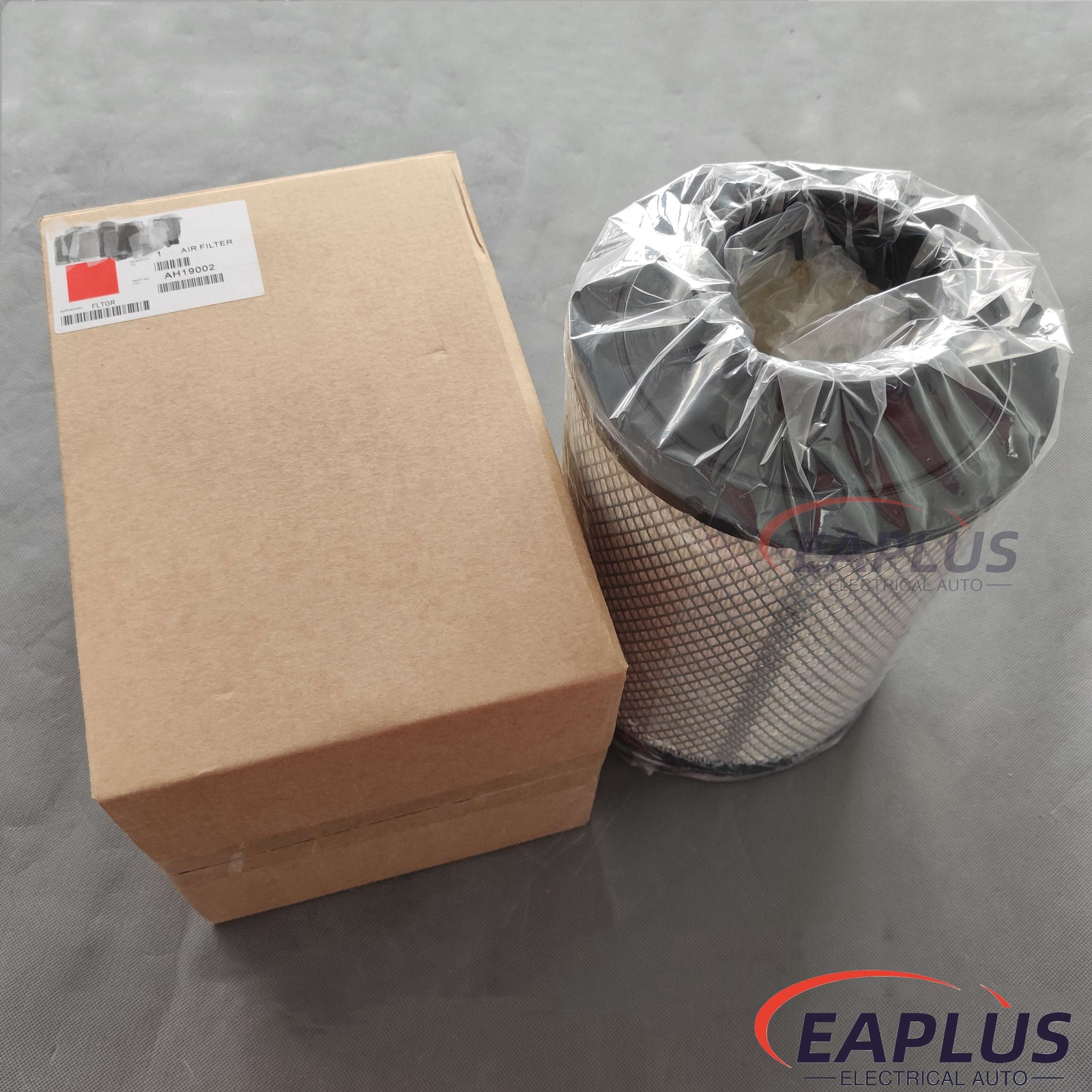 FLEETGUARD AH19002 - Air filter cross reference