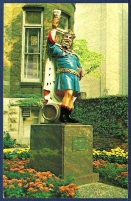 Statue of King Gambrinus, Monarch of Brewing, Milwaukee, Wisconsin | eBay