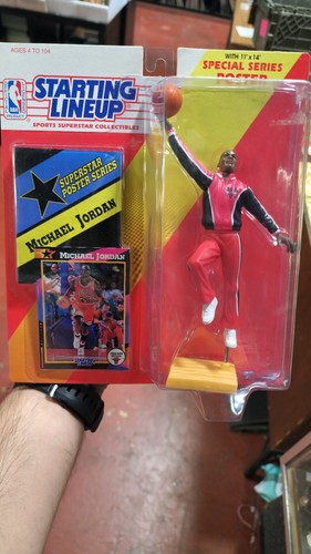 1992 Michael Jordan Starting Lineup Sealed Figurine Warmup Suit w ...