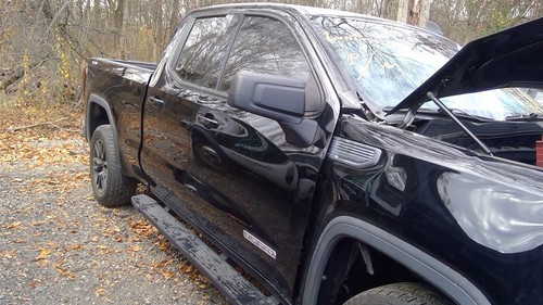 Used Front Right Door Assembly Front fits: 2021 Gmc Sierra 1500 pickup ...