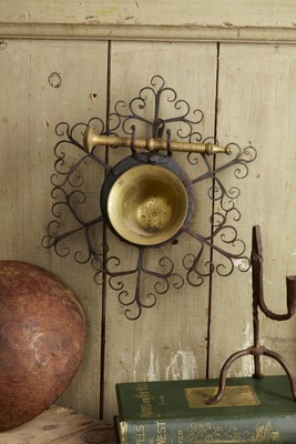 18TH C. PA WROUGHT IRON FANCY CURL WALL HANGING MORTAR & PESTLE | eBay