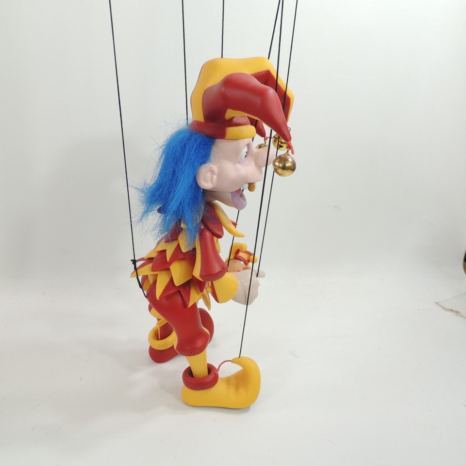 Dexter The Jester Marionette designed by Daniel Oates 2001 for Bozart ...
