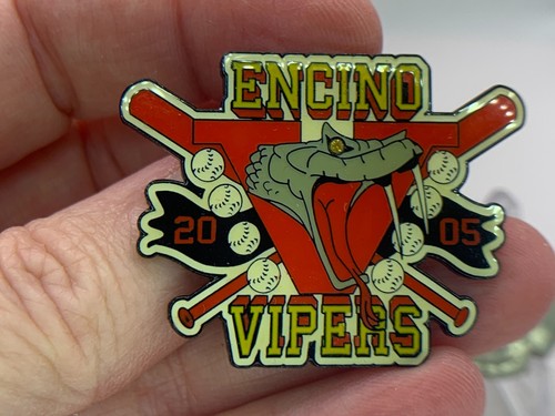Fast Pitch Softball Baseball 2005 CA Encino Vipers Vintage Tack Pin T ...