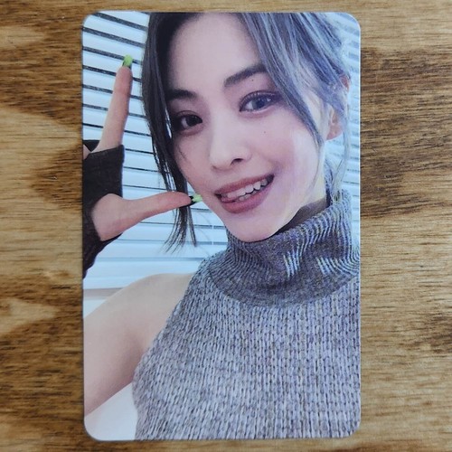 Ryujin Official Photocard Itzy Cheshire Limited Edition Genuine Kpop | eBay