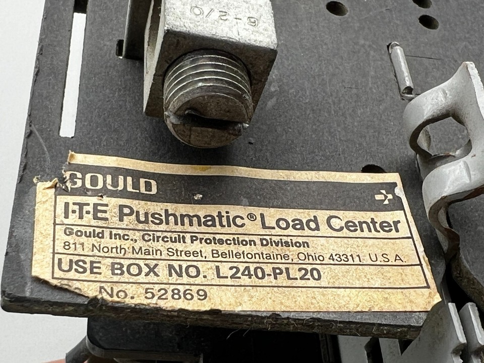 Gould ITE Pushmatic 20-Space Panel Interior Guts Bus Load Center w ...
