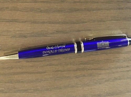 TRUMP PEN WHITE HOUSE PRESIDENT GOLD SIGNATURE BLUE METAL MAGA GOP ...