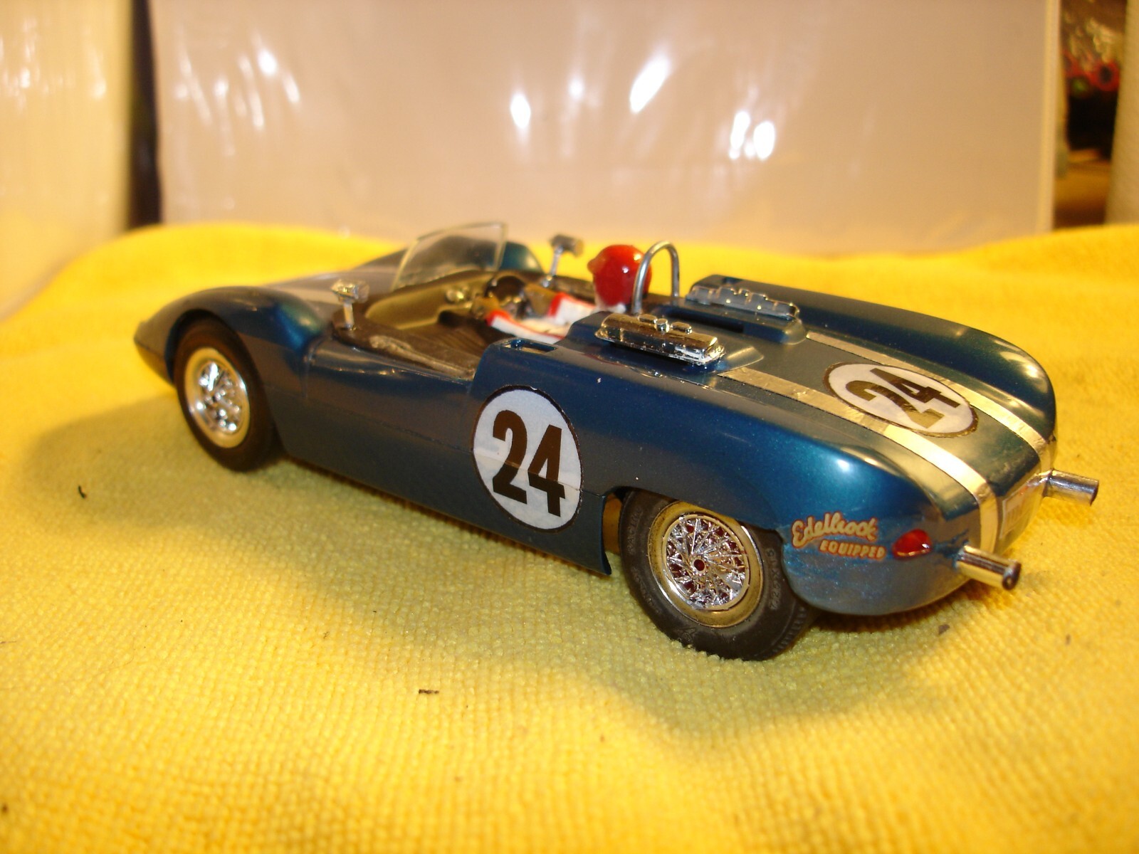 VINTAGE Monogram-Scarab SLOT CAR 1/24 offered by MTH | eBay