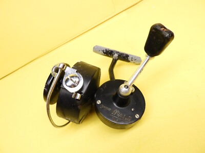 VTG GARCIA MITCHELL 304 FISHING REEL SERIAL #1383786 WORKS PROPERLY ...