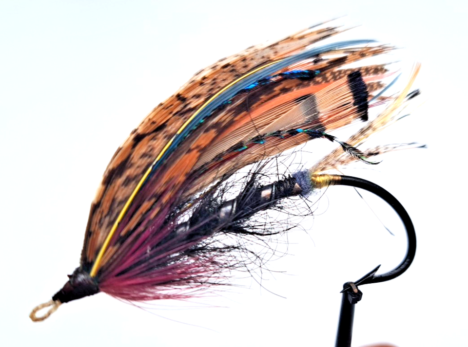 Vintage Gut Eye Salmon Fly "Black Dose" Size 5/0 - Unused Mint ...