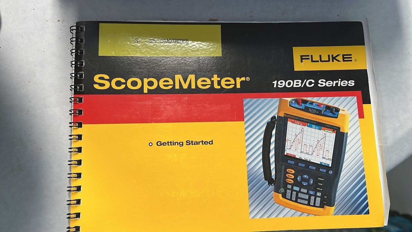 Fluke 199B Handheld Digital Oscilloscope 200MHz 2 Channels for sale ...