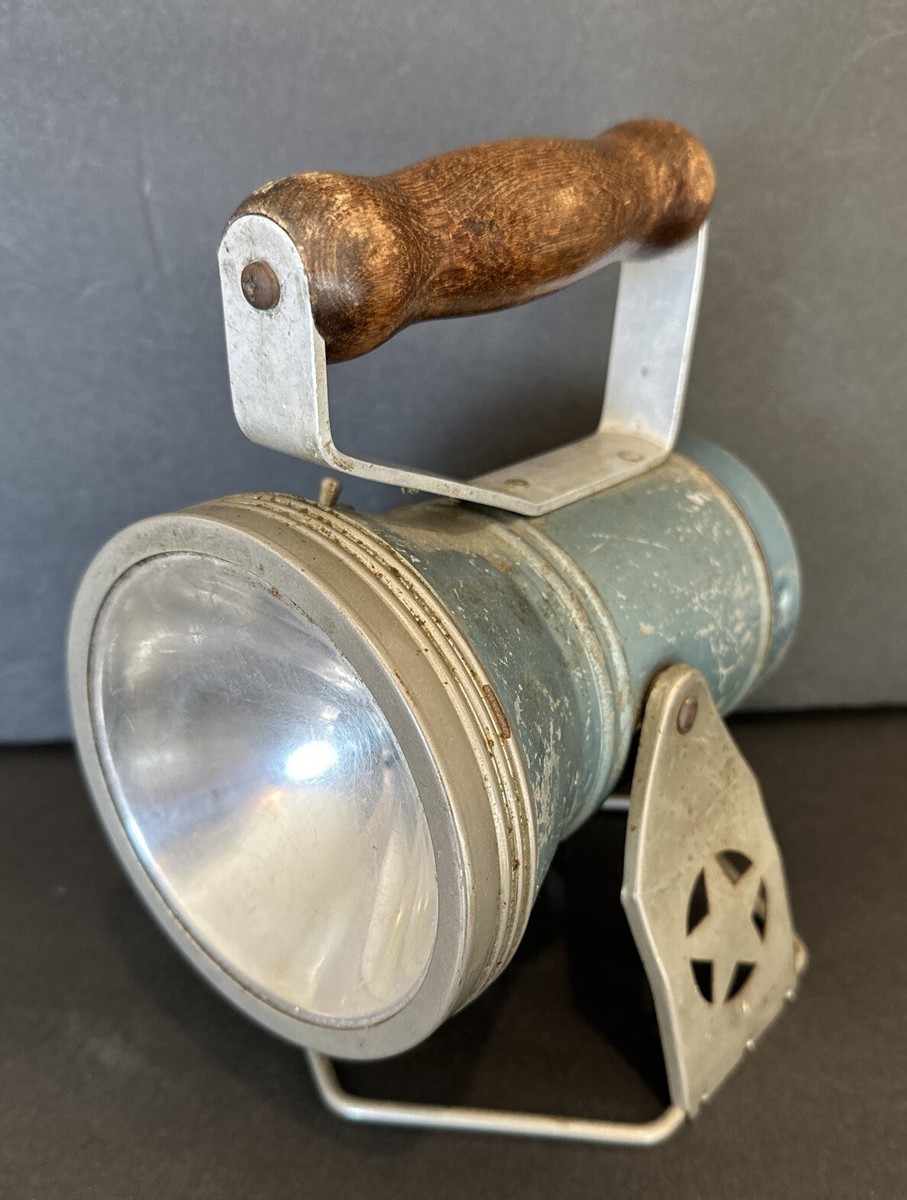 Star Railroad Lantern Home In Use Lantern, Railroad : 2010.028.051