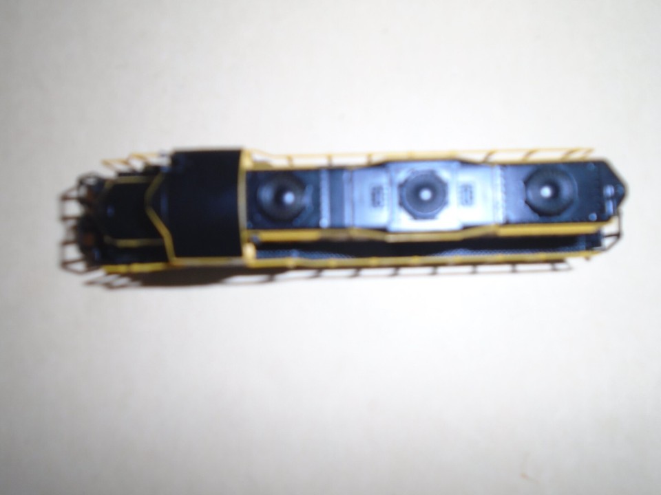 LIFE LIKE #7132 EMD GP18 DIESEL LOCOMOTIVE-SUSQUEHANNA #NYSW 1802 N | eBay