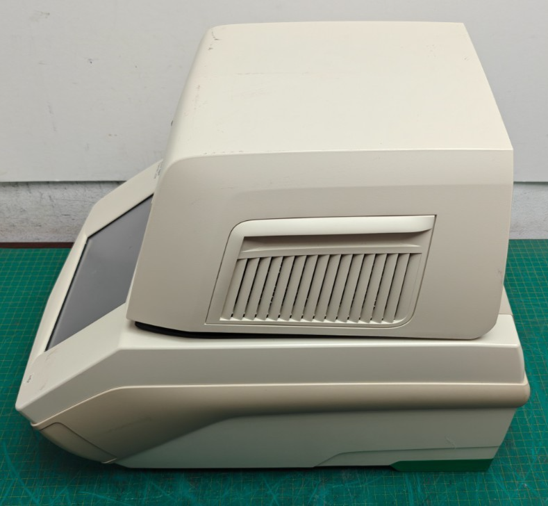 Bio-Rad C1000 Touch Thermal Cycler with CFX96 Real-Time PCR Detection ...