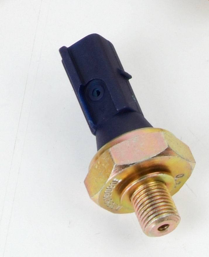 VW/Audi Oil Pressure Switch 038919081M-A | eBay UK